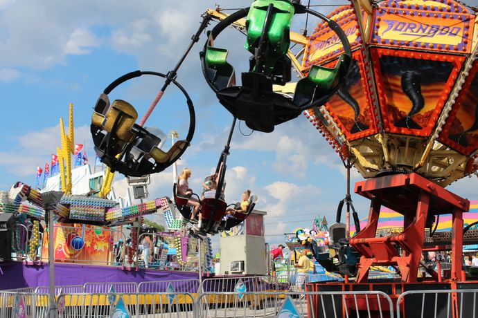 What's your favourite ride at the funfair? - GirlsAskGuys