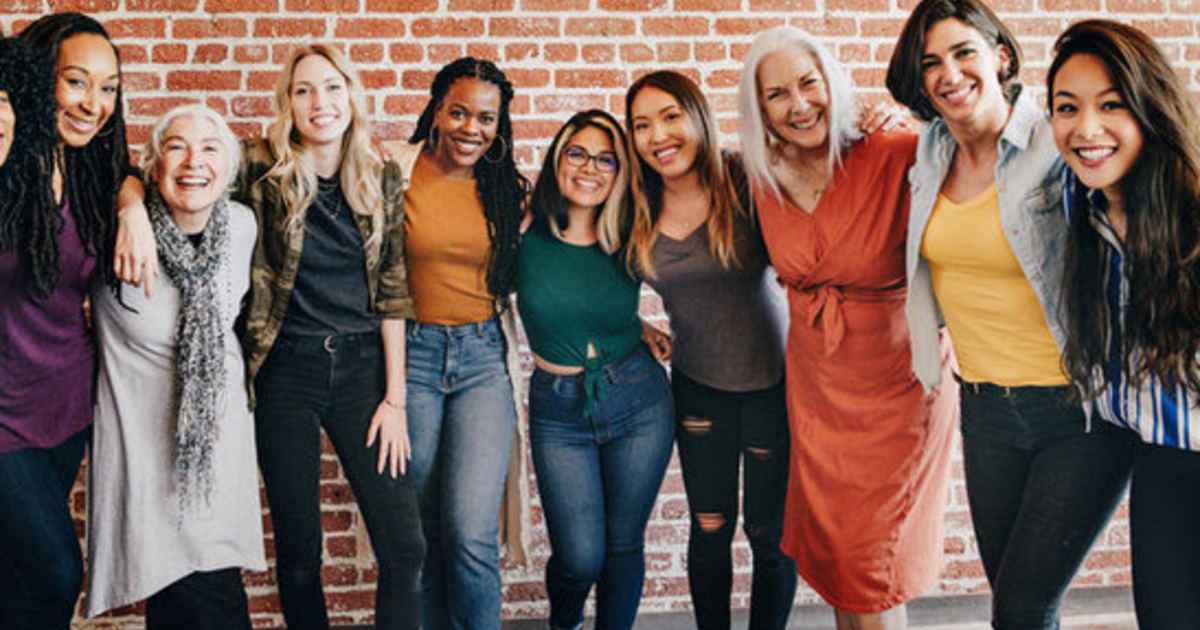 Is it normal to have friends in different age ranges? - GirlsAskGuys