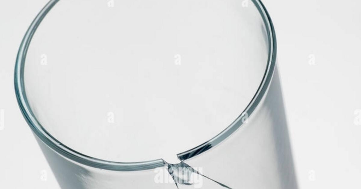 What do you do with a CHIPPED RIM on your DRINKING GLASS? - GirlsAskGuys