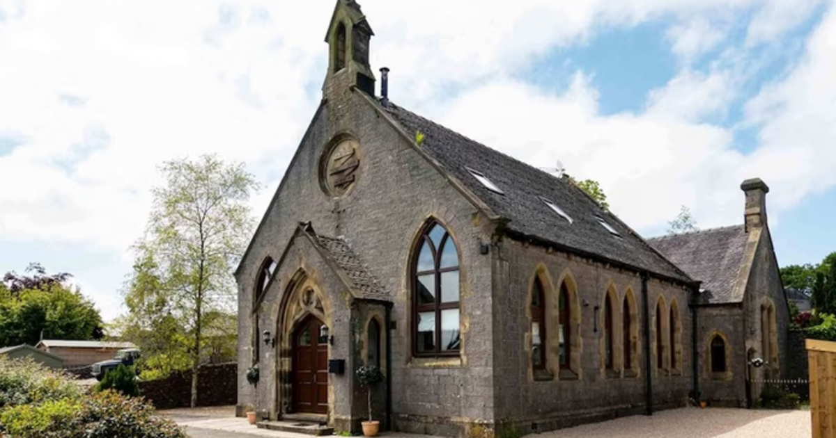 Would you date someone who lives in a large, converted church ...