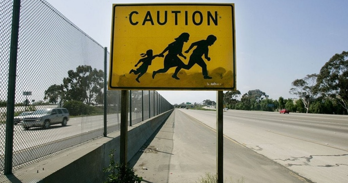 What’s the strangest road sign you’ve seen? - GirlsAskGuys
