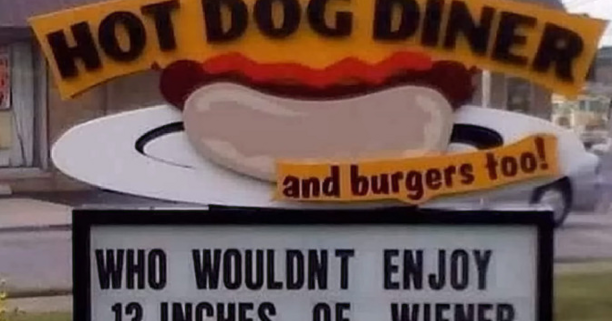 Do you prefer hamburgers or hot dogs? - GirlsAskGuys